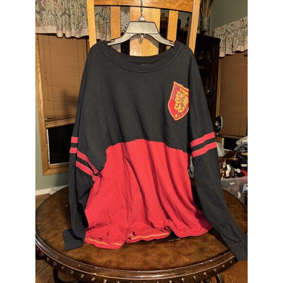 Shirts | Universal Studios Wizarding World Harry Potter Gryffindor ...
